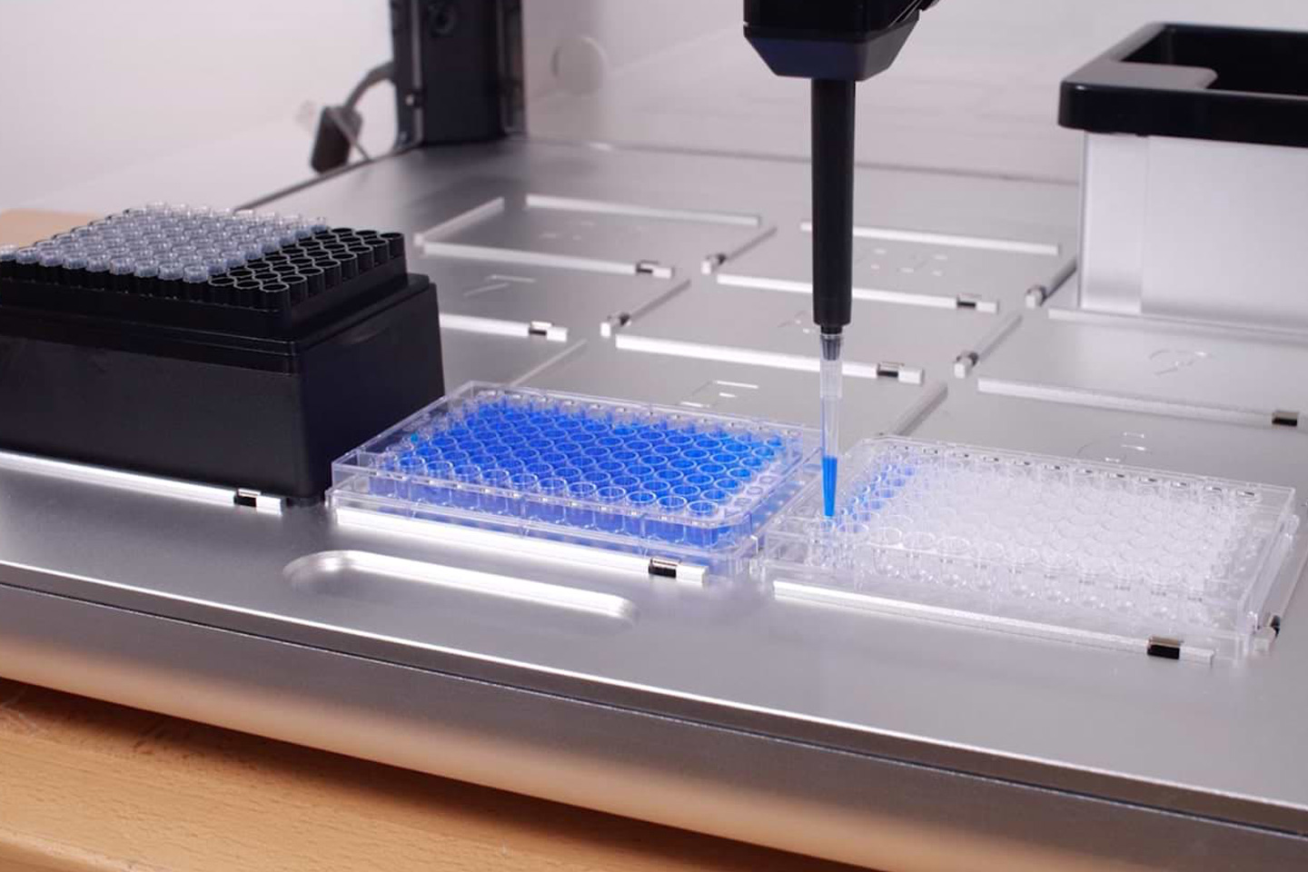 OpenTrons - HAX – Hands-on Venture Capital for Hard Tech